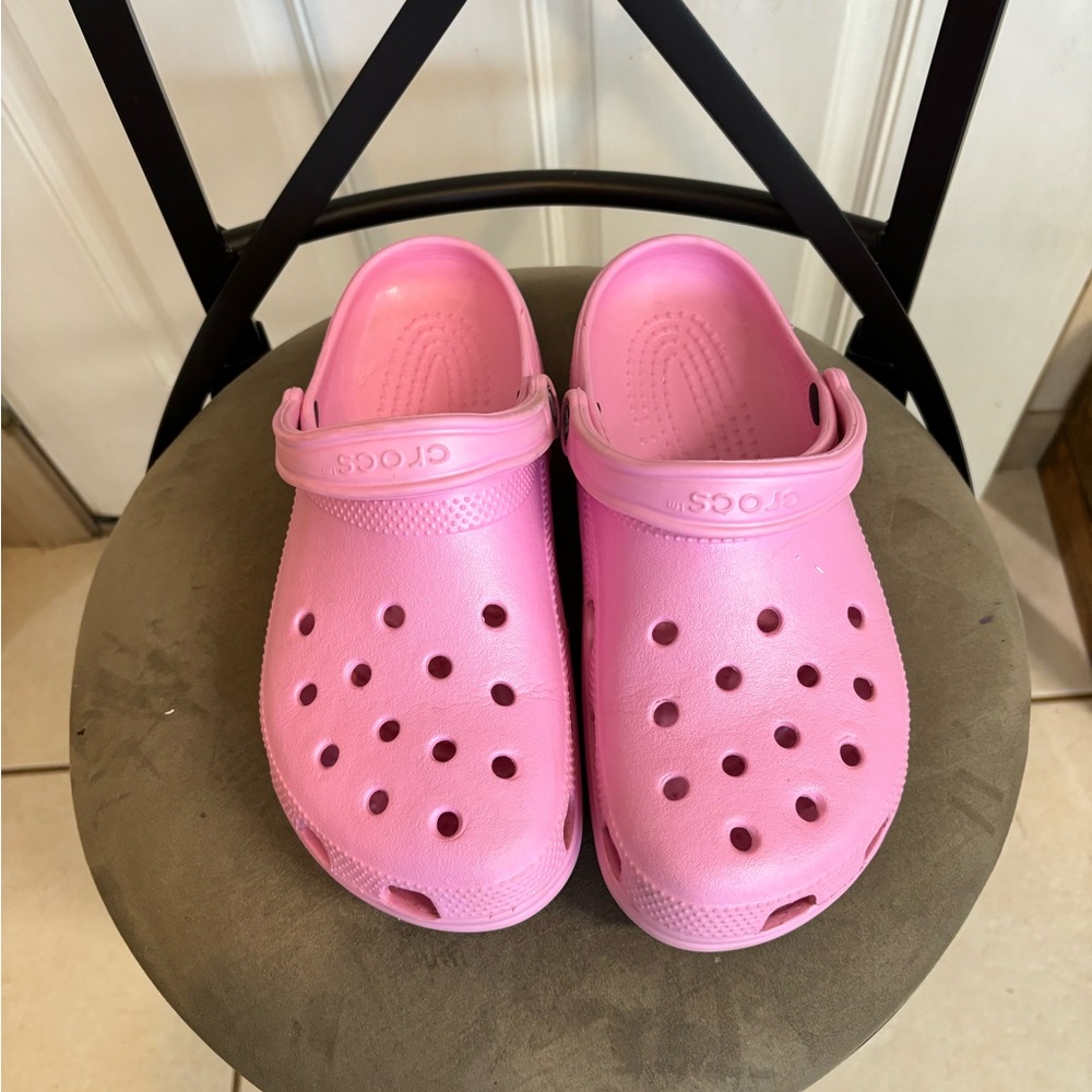 M8, W10 Crocs Light Pink Original Classic Clogs. In E… - Gem